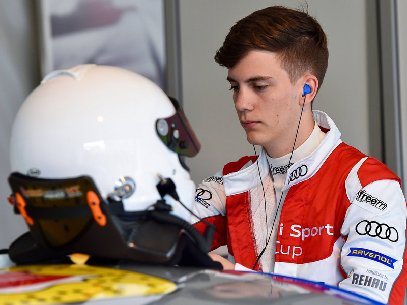 Audi-TT-Cup: Sebastian Vettels Bruder Fabian ist jetzt auch Rennfahrer ...