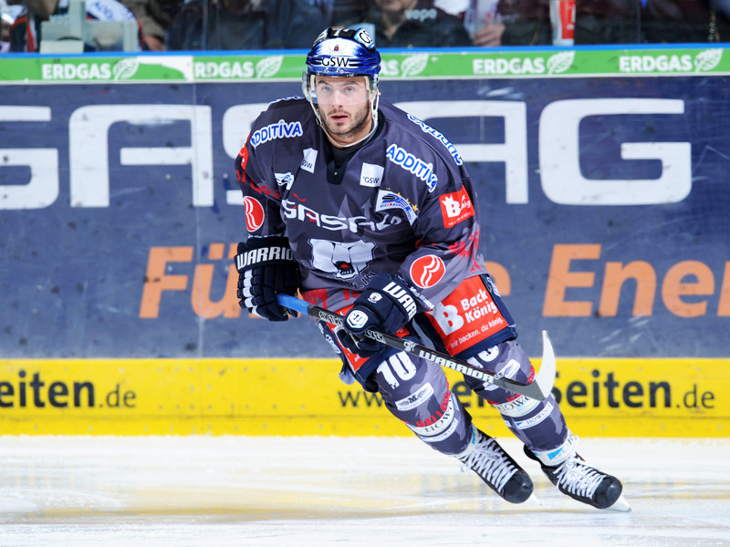 Berlin feiert: Eisbären rupfen die Adler | Eishockey - kicker