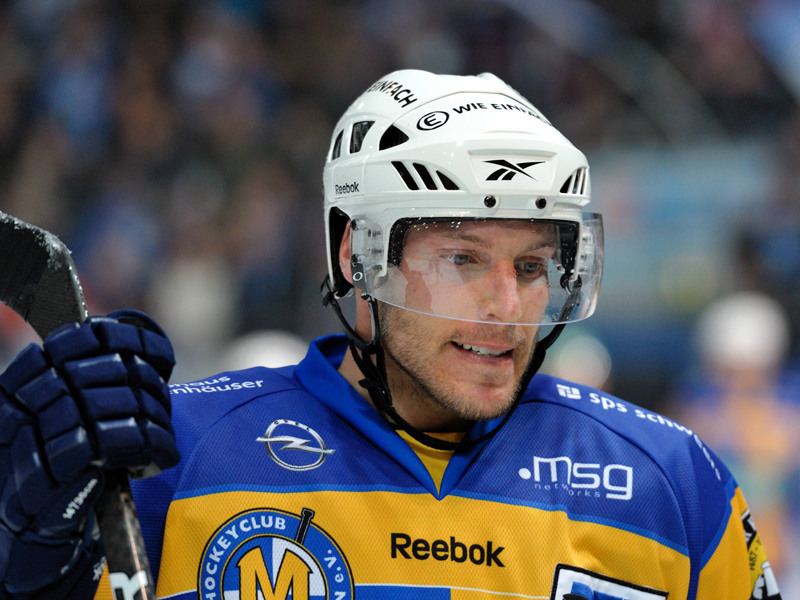 Dietrich kämpft um neuen Vertrag | Eishockey - kicker