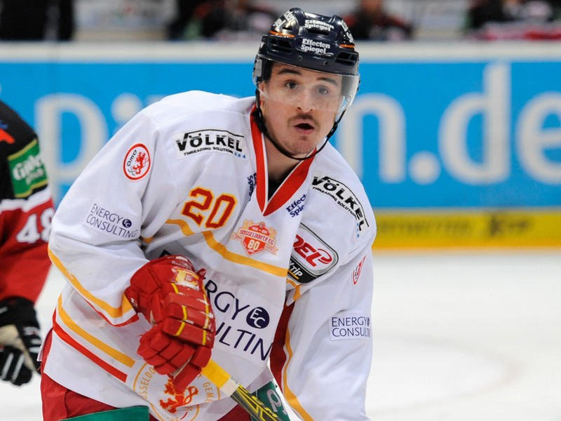 DEG bindet Eigengewächs Strodel - kicker