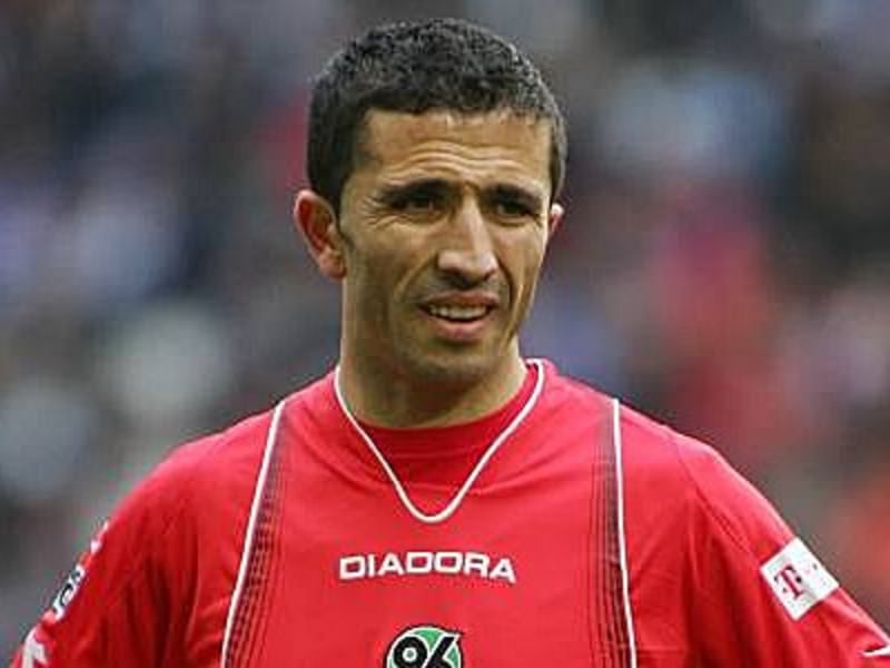 Lala bricht das Training ab | Bundesliga - kicker