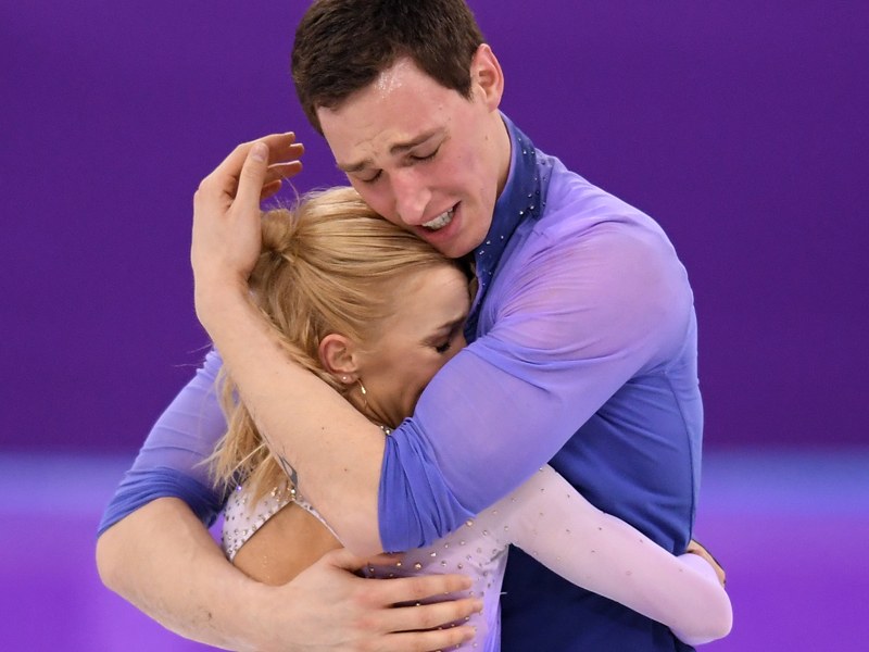 Savchenko und Massot gewinnen Olympia-Gold im Paarlauf - kicker