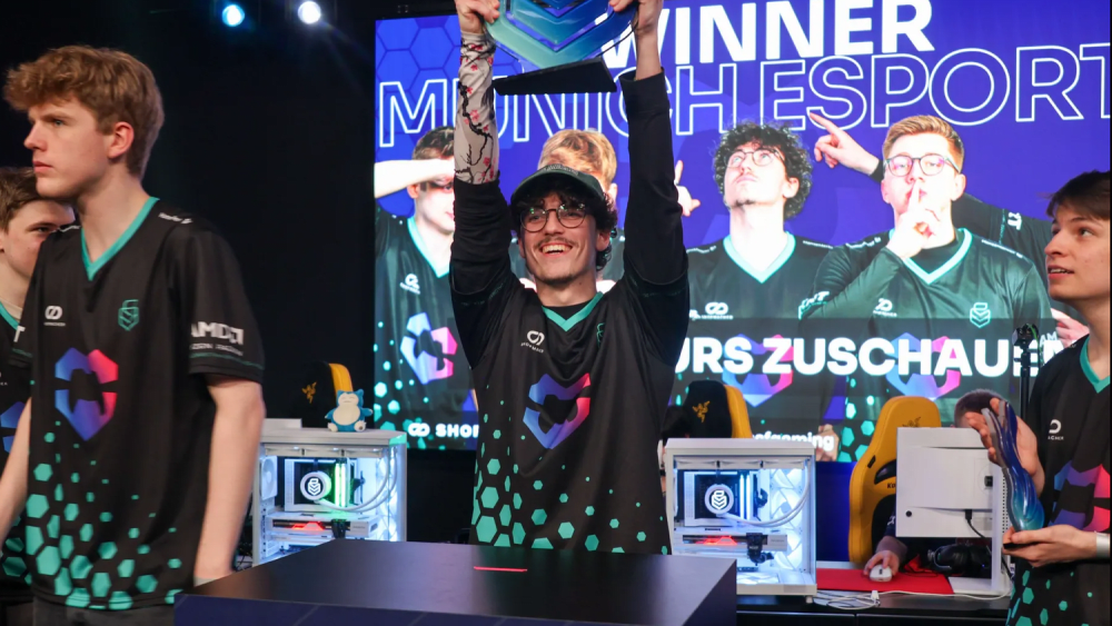 Uniliga: KIT SC und Munich eSports triumphieren - Rekord! - kicker