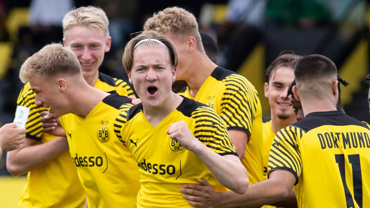 Drei Doppelpacker: BVB schlägt Besiktas deutlich - kicker