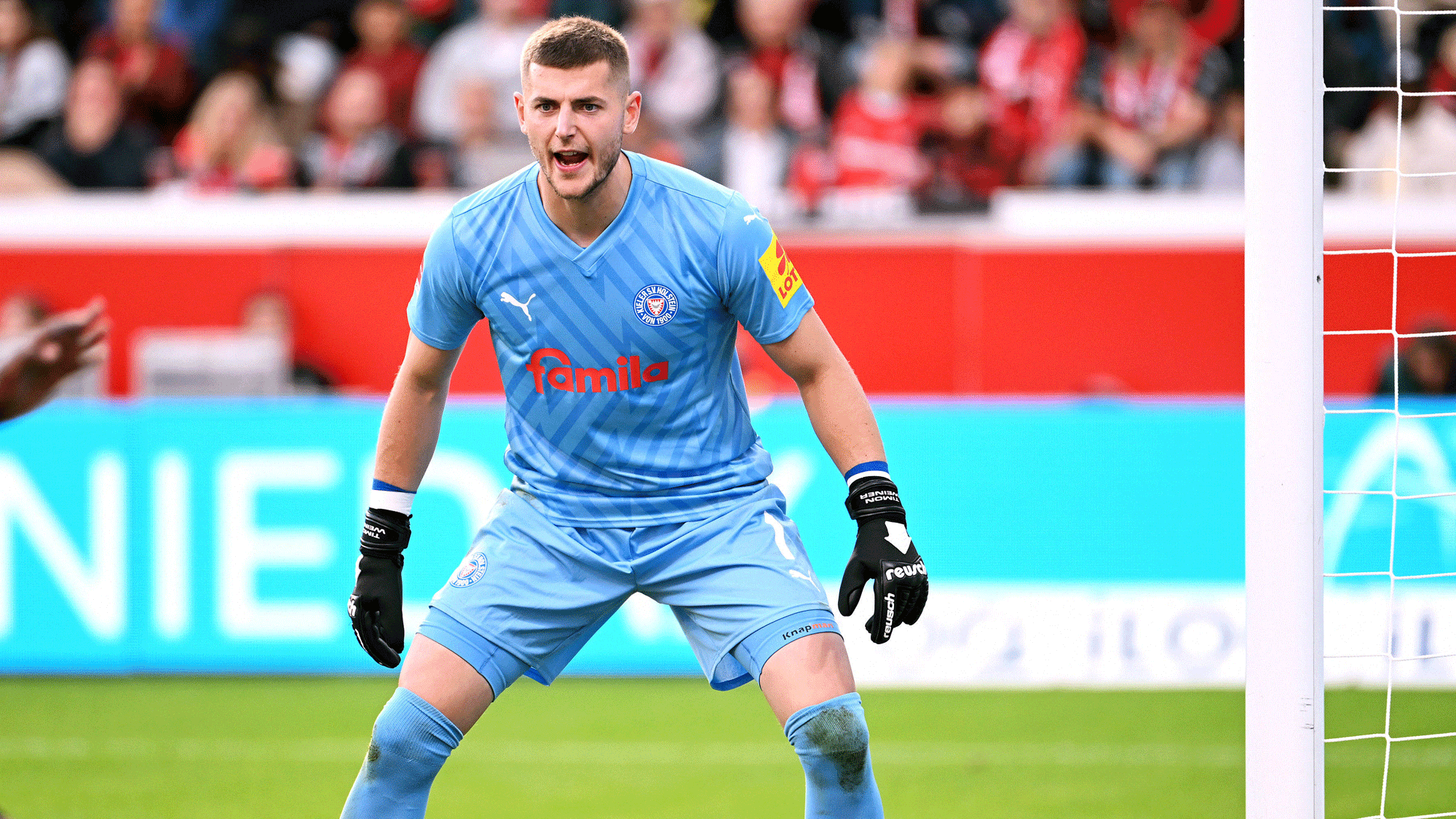 Dahmen auf dem Podest: Die längsten "Zu-null-Serien" pro Klub - kicker
