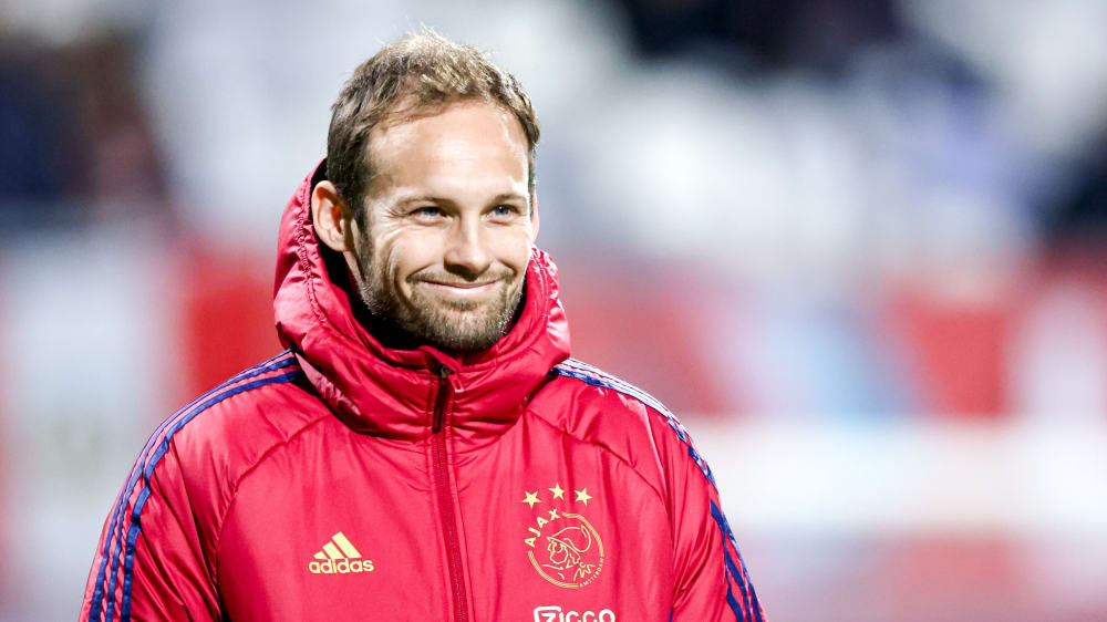 Blind verlässt Ajax Amsterdam - Van der Sar stellt Abschiedsspiel in ...