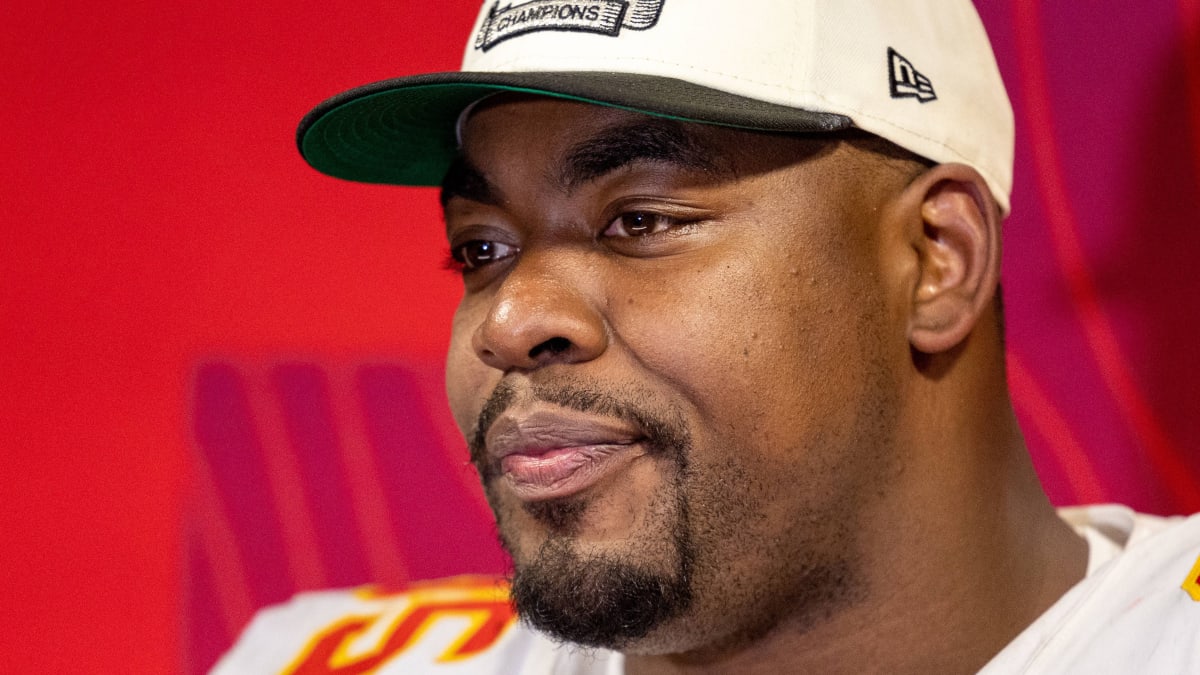 Wieder an Bord: Chiefs einigen sich mit Streikspieler Jones - kicker