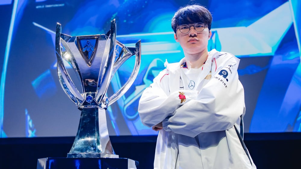 LoL Worlds 2025: Jubiläum, Teams, Format, Preisgeld - Alle Infos - kicker
