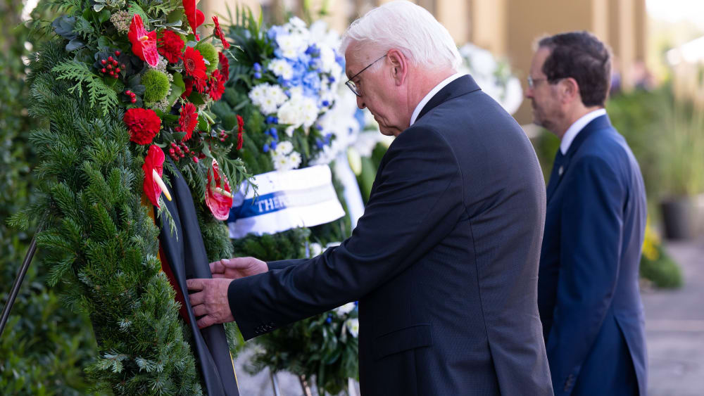 Steinmeier bittet Angehörige der Olympia-Attentatsopfer um Vergebung ...