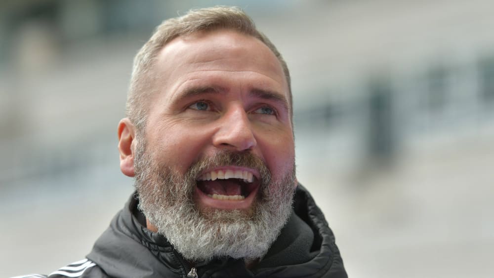 HSV: Gesperrter Tim Walter erklärt Plan für Kiel - kicker