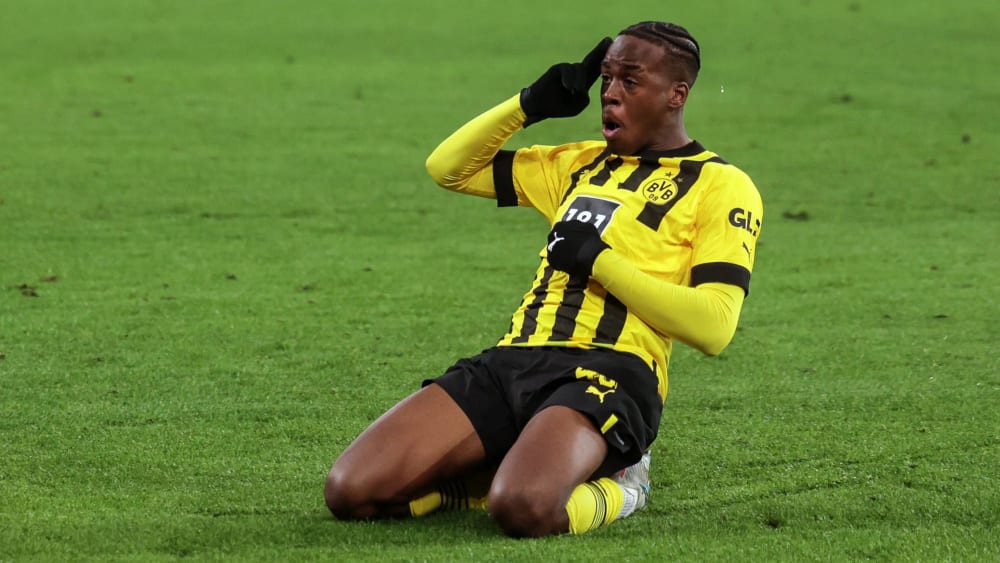 Bynoe-Gittens den Tränen nah - "Er hat uns sehr gefehlt" - kicker