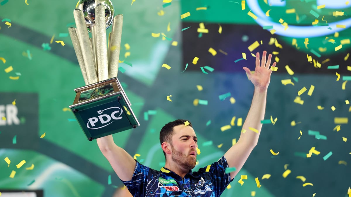 Weltmeister Luke Humphries voll des Lobes für Luke Littler - kicker