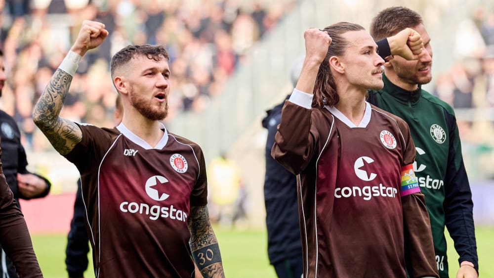 "Sie sind einfach zu gut": St. Pauli rückt Bundesliga näher - kicker