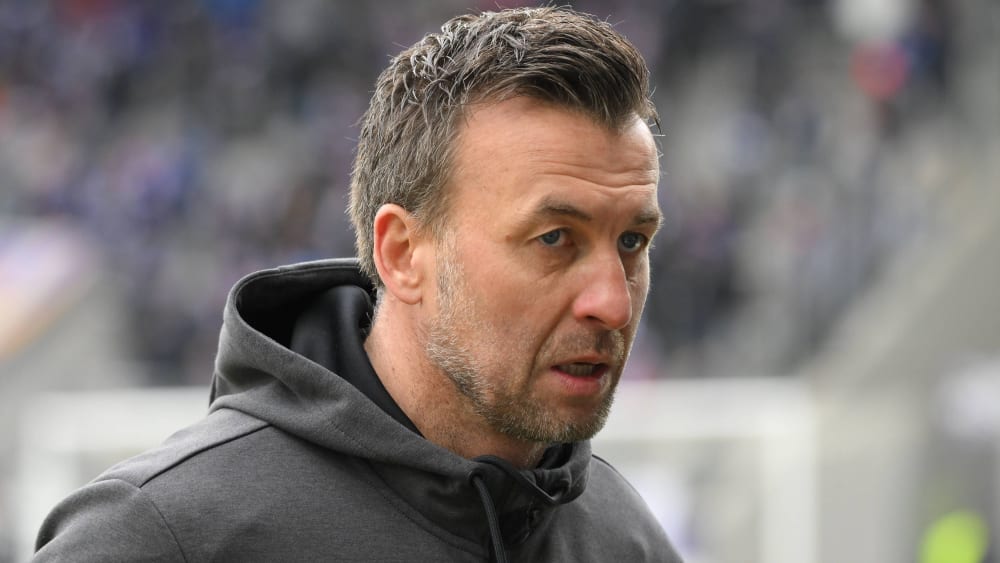 RWE-Coach Dabrowski: "Wo ist das ein Elfmeter" - kicker