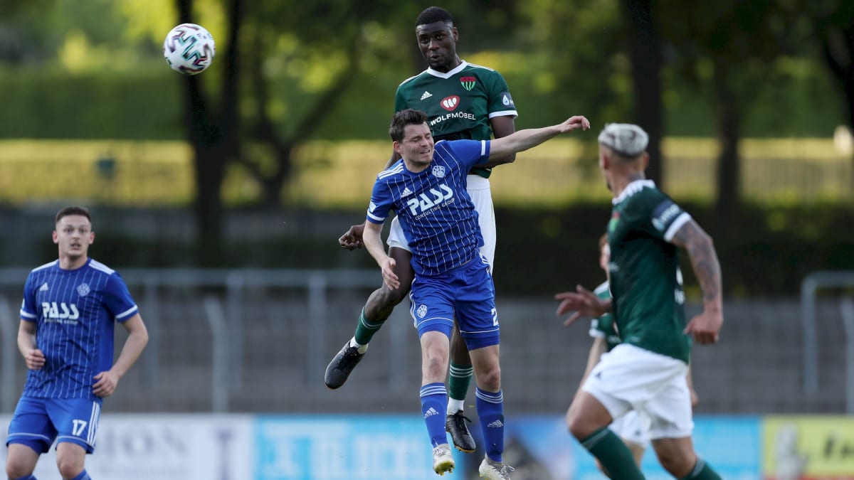 Rot-Weiß Erfurt holt Aaron Manu von Schweinfurt 05 - kicker