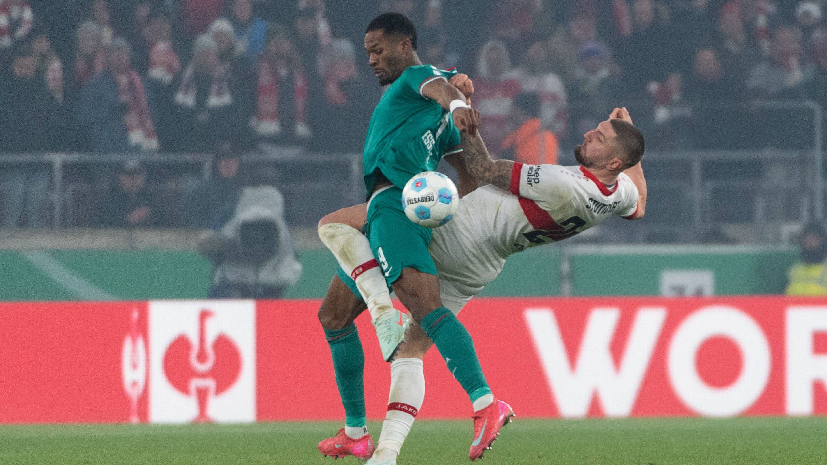 Liveticker | VfB Stuttgart - FC Augsburg 1:0 | Viertelfinale | DFB ...