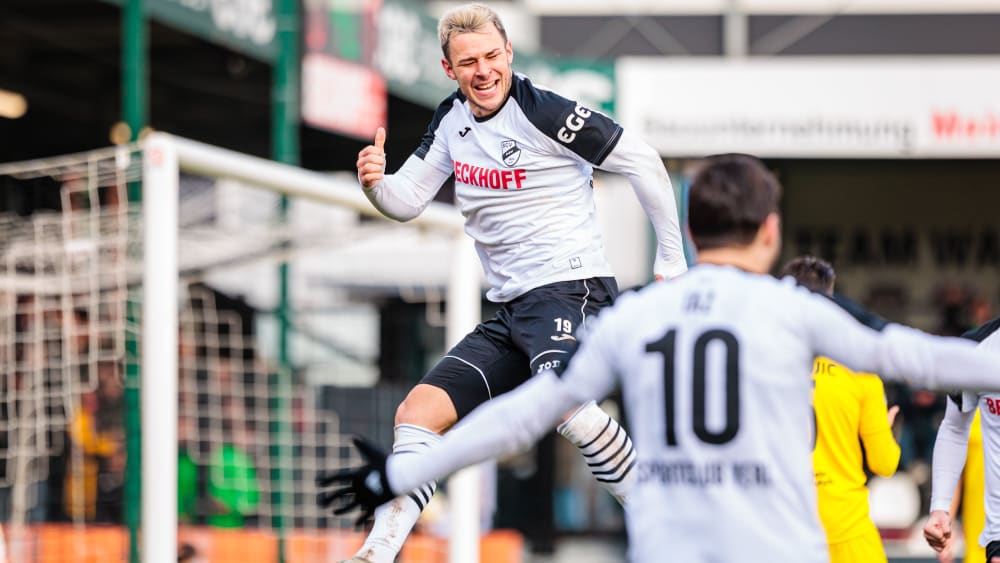 Kijewski trifft per Traumtor: Verl bezwingt Aachen und rückt vor - kicker