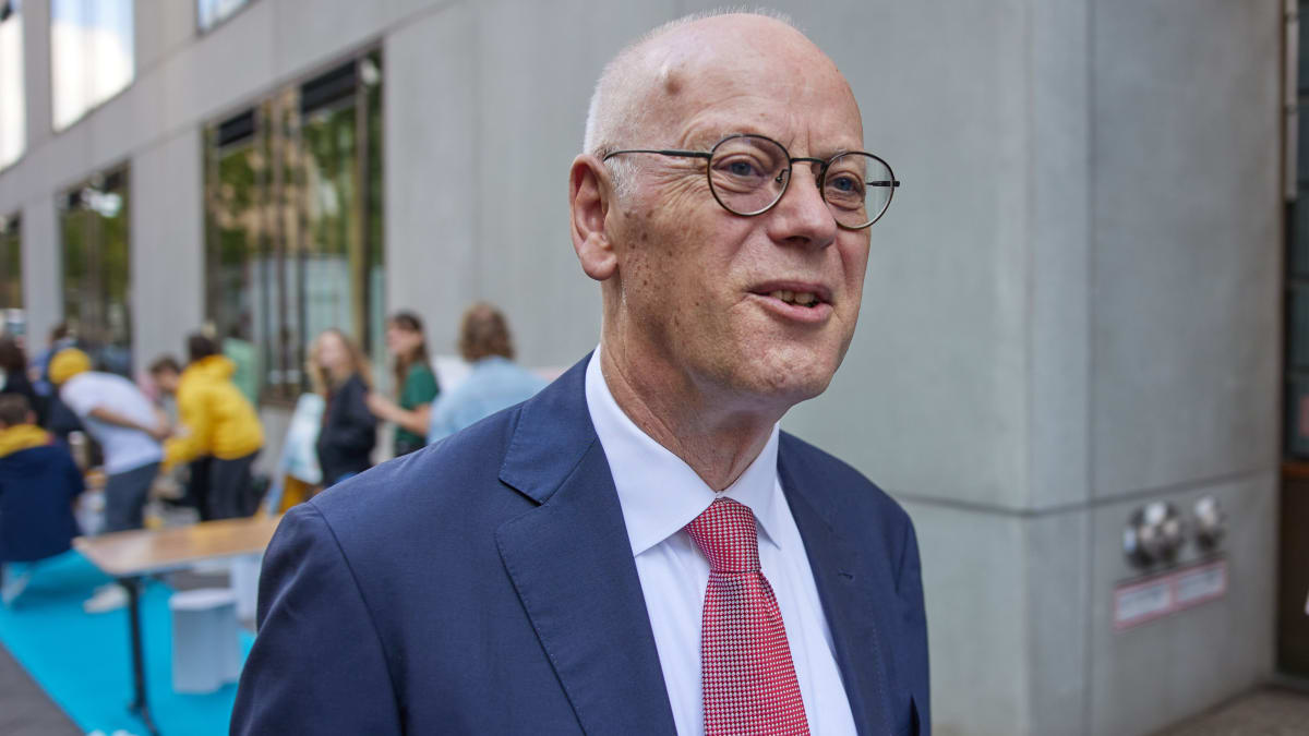 Nach 20 Jahren: Abschied für Scharping als Rad-Präsident - kicker