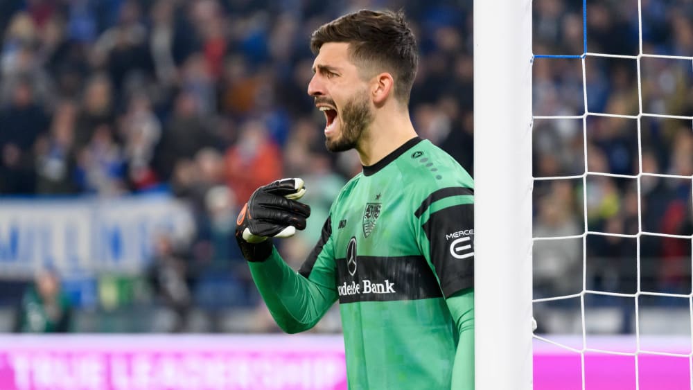 VfB Stuttgart: Bredlow vor der Härteprüfung in München - kicker