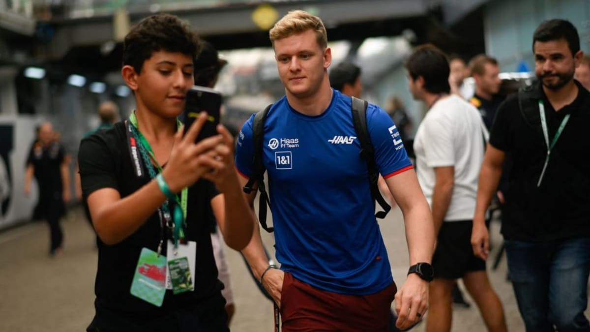 Mercedes-Chef Wolff erneuert Interesse an Schumacher - kicker