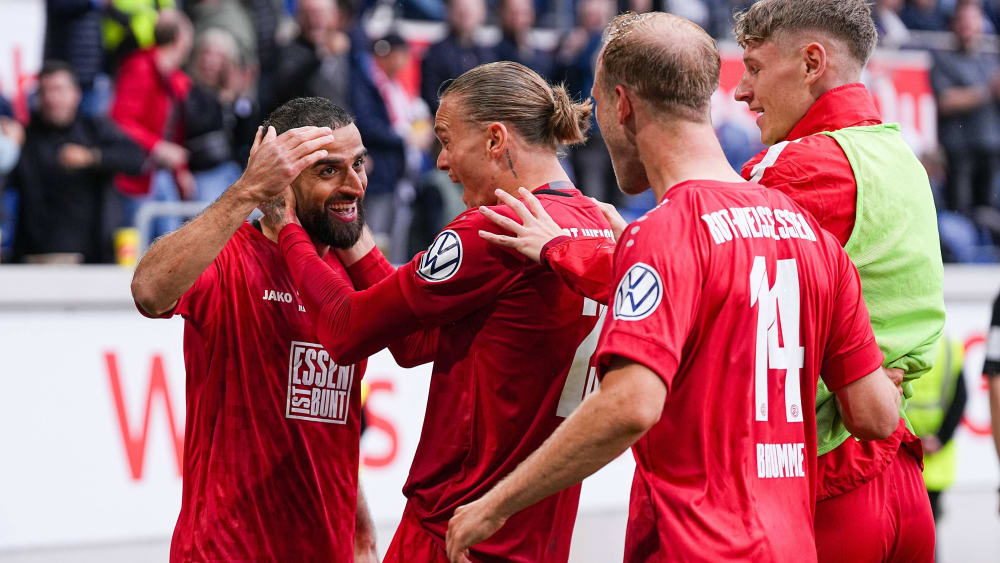 Ein Finale der Kopfbälle: Essen dreht Rückstand in Duisburg - kicker