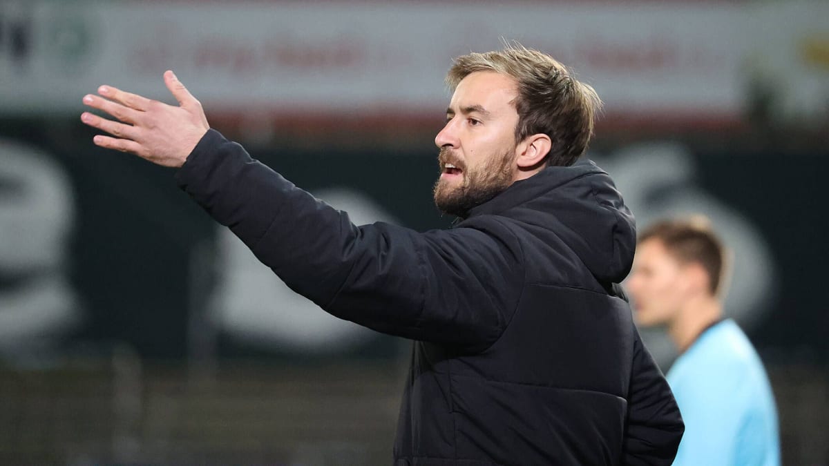 Jeddeloh II holt Coach Riebau zurück - kicker