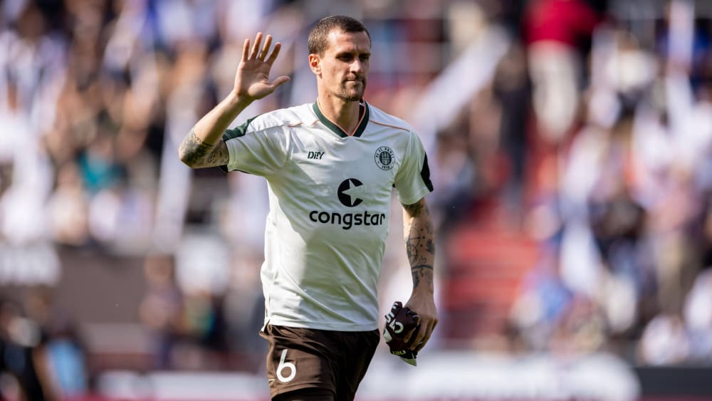 St. Pauli unter Flutlicht gegen Schalkes Strahlkraft - mit Zoller? - kicker
