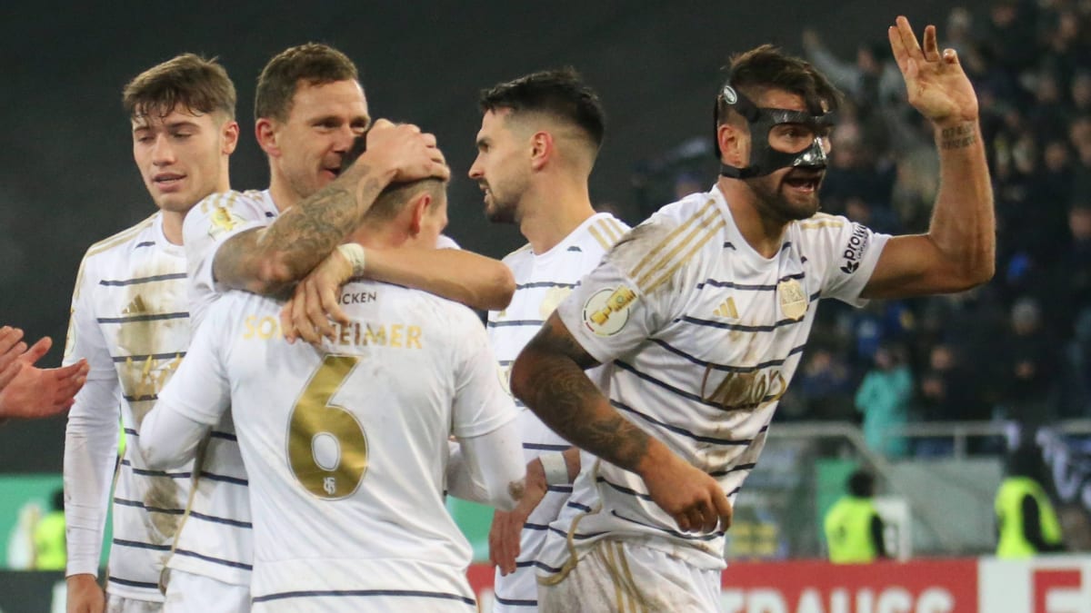 DFB-Pokal: Saarbrücken wirft Frankfurt raus und steht im Viertelfinale ...
