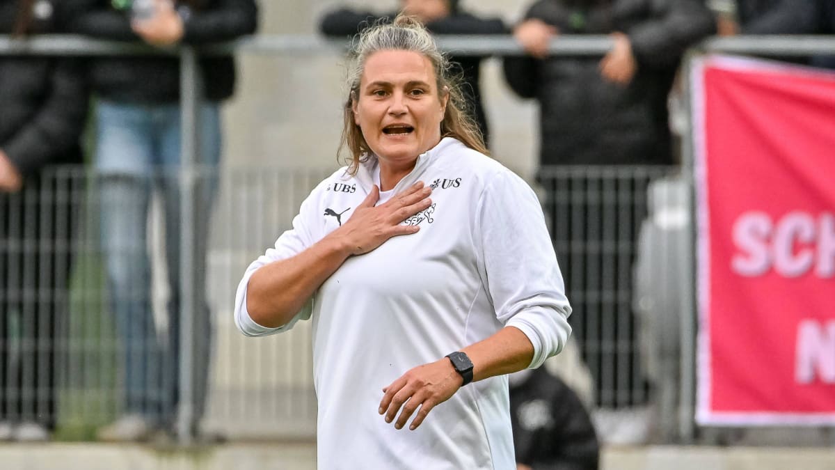 Nadine Angerer: Mit Schwyzerdütsch aus der Komfortzone - kicker