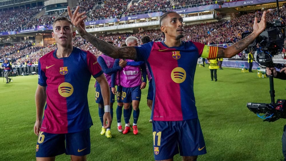 Dreierpack Raphinha: Barcelona zeigt Bayern die Grenzen auf - kicker