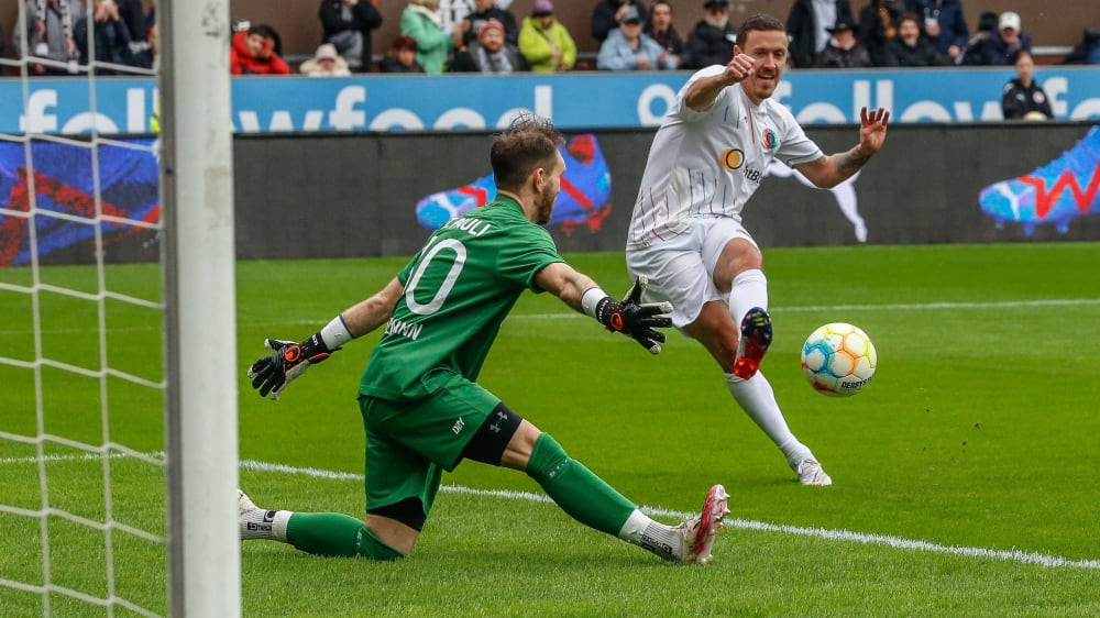 Transfer fix: SC Paderborn holt Max Kruse - kicker