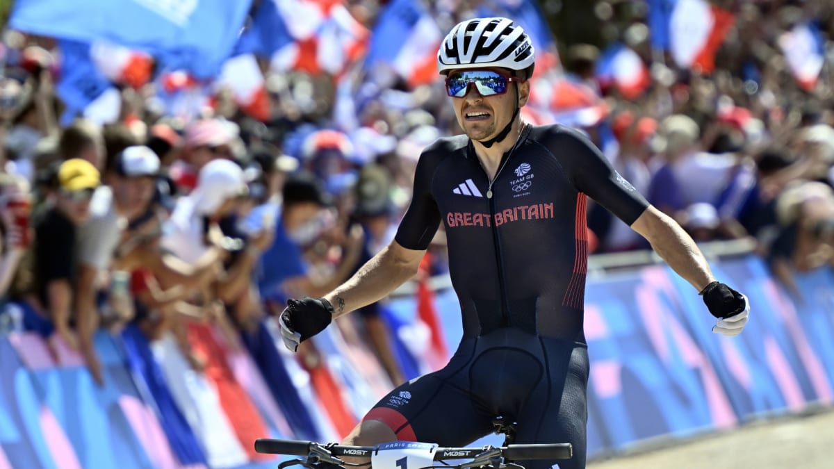Olympia 2024 | Mountainbike: Pidcock siegt nach Defekt-Drama - kicker