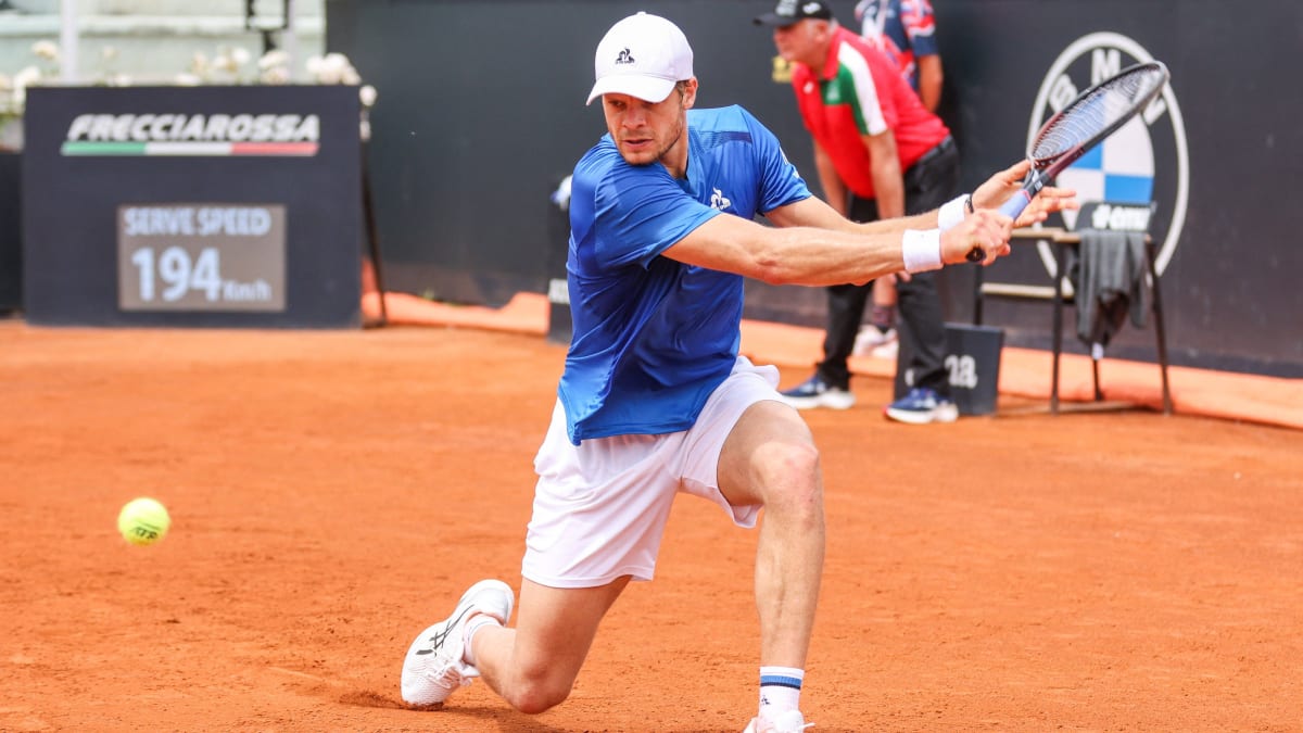 Tennis: Hanfmann nimmt Revanche - Maria kämpft sich weiter - kicker