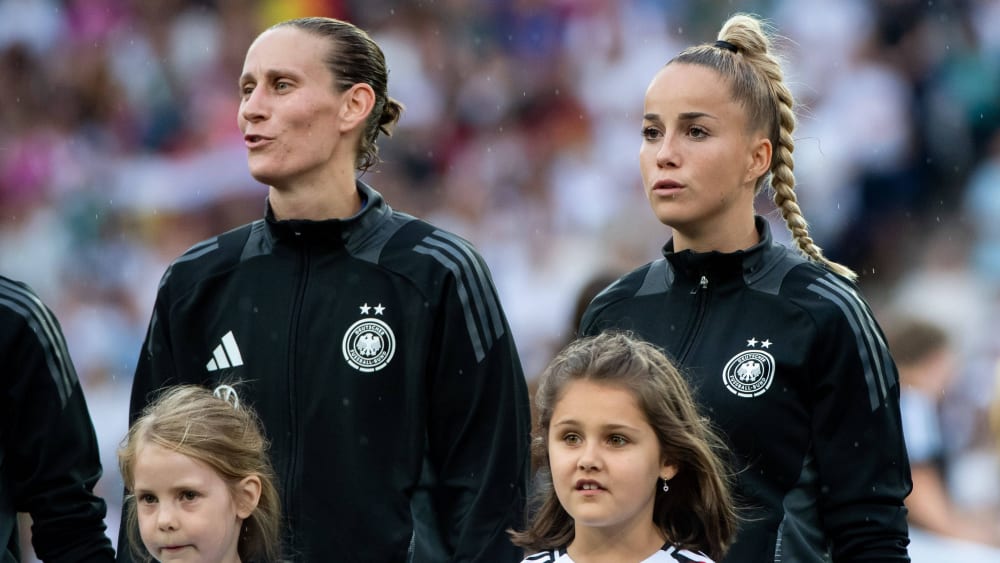 DFB-Frauen: Gwinn vorerst Kapitänin - Berger bleibt Nummer 1 - kicker