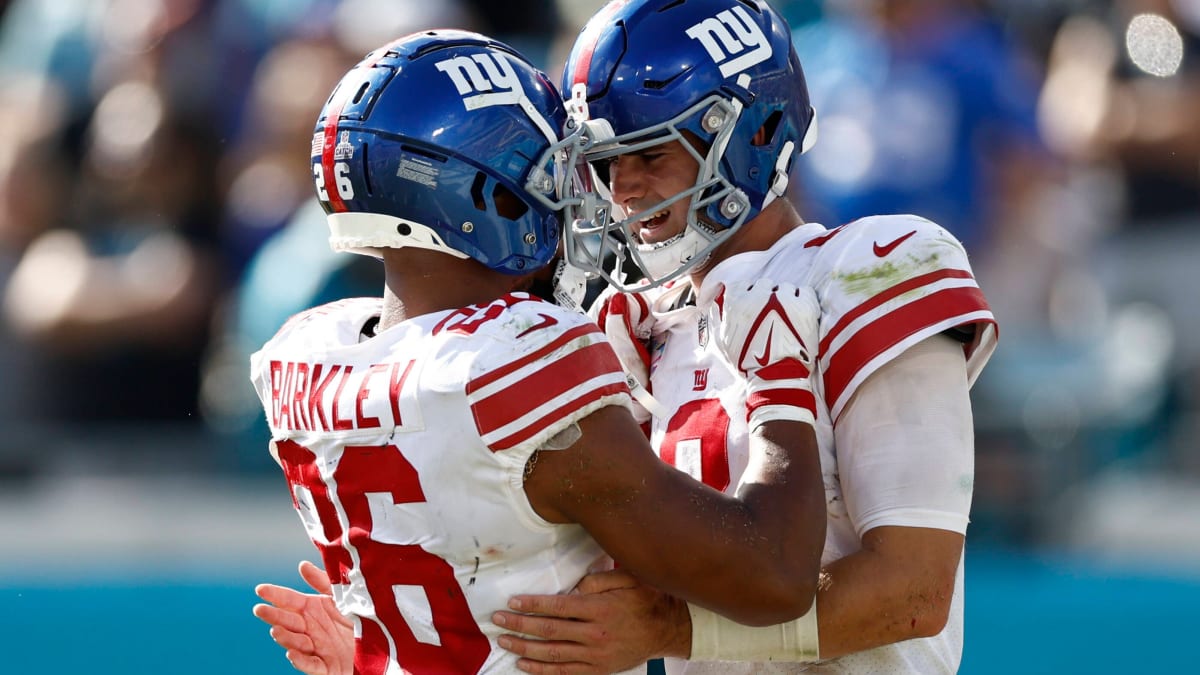 NFL: Giants halten Quarterback Jones und Läufer Barkley - kicker