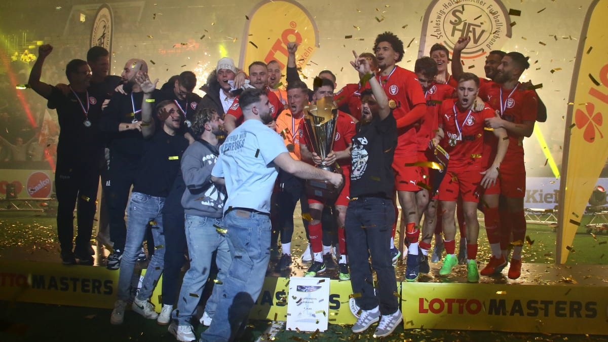 Cornelius' Traum: Auch Neumünster beim Hallenmasters dabei - kicker