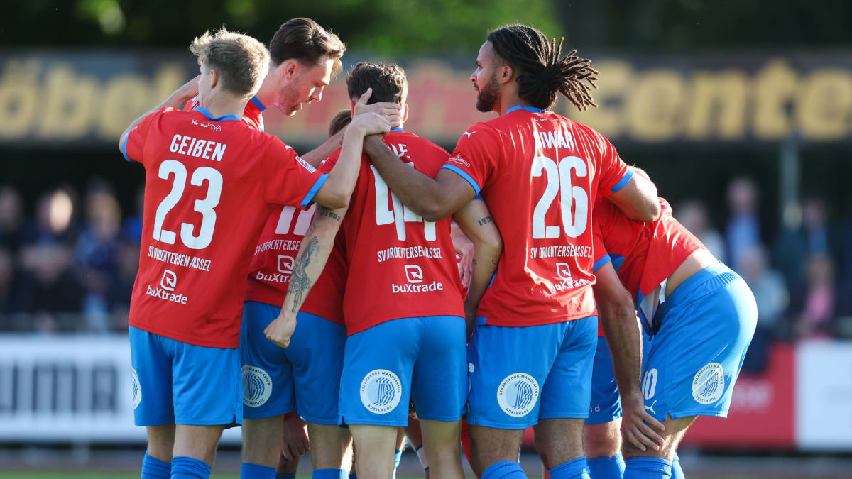 D/A gewinnt Spiel mit zwei gänzlich unterschiedlichen Hälften - kicker