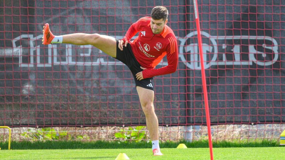 Zum 125. Geburtstag mit Tzimas? FCN-Mittelstürmer zurück im Mannschaftstraining - kicker