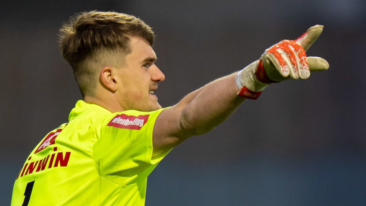 Floridsdorfer AC verlängert mit Simon Spari - kicker