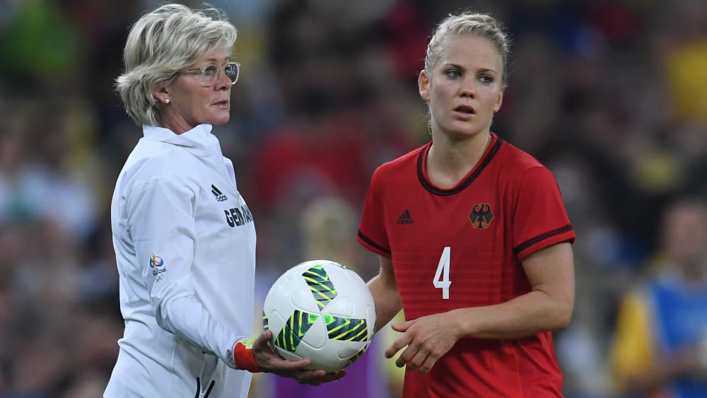 Neids Lieblingsspielerin Leonie Maier: "So machen wir das, Silvia ...