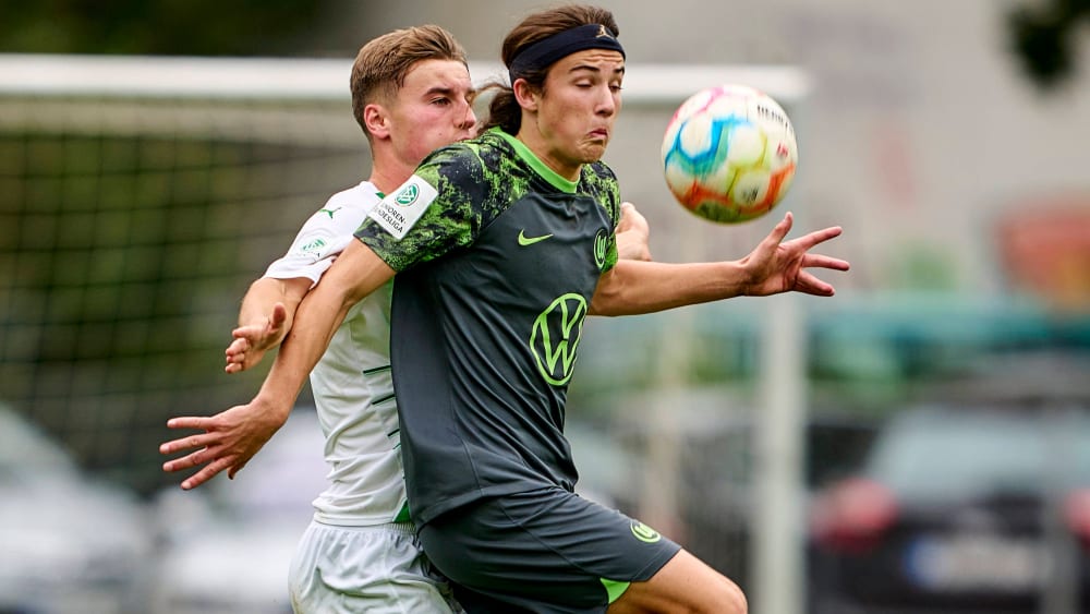 Gegen Bremen schon dabei? Hasenhüttl zaubert Talent Bröger aus dem Hut ...