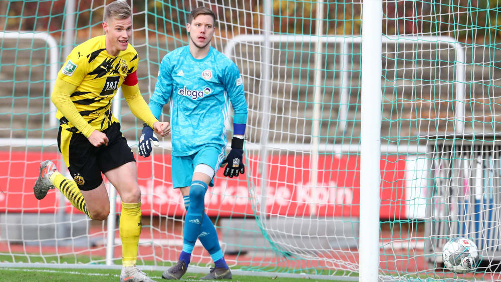 Dennis Lohmann ist zurück in der Victoria-Hamburg-Familie - kicker