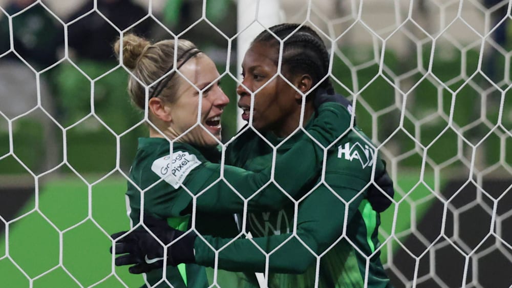 Wolfsburg gewinnt verspäteten Re-Start dank Beerensteyn-Doppelpack - kicker