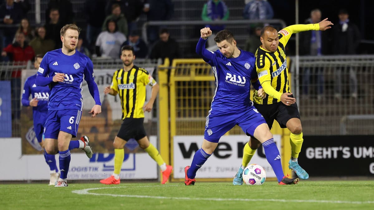 Viktoria Aschaffenburg schlägt gegen Bayreuth spät zu - kicker