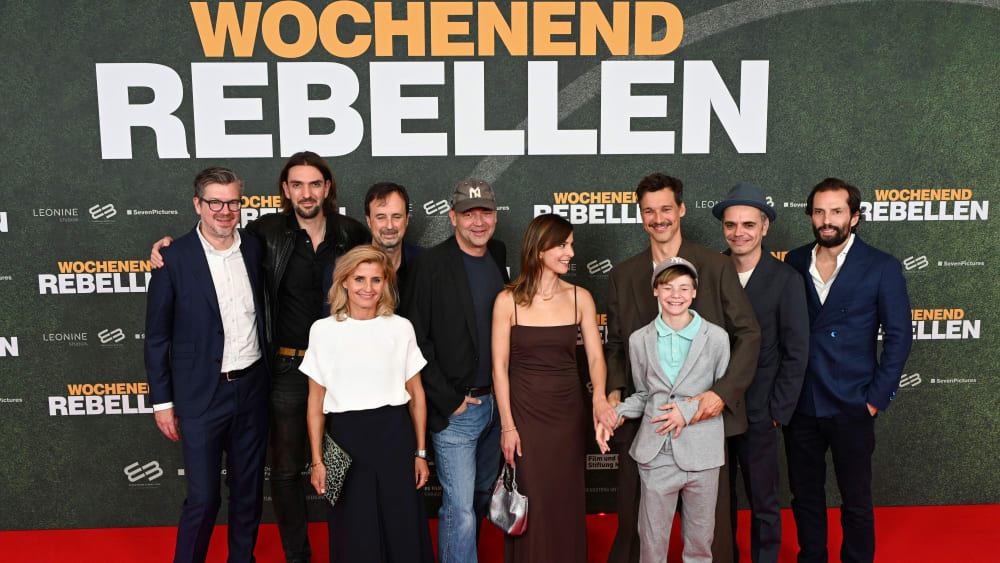 Eine filmreife Vereinssuche: Über die "Wochenendrebellen" - kicker