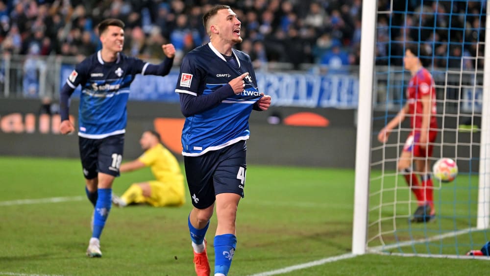 Starke Joker und dreimal die 1,5: Die kicker-Elf - kicker