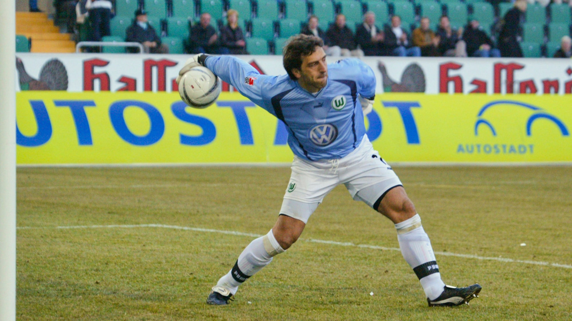 Schalke dreimal vertreten: Die Keeper mit den meisten Assists - kicker