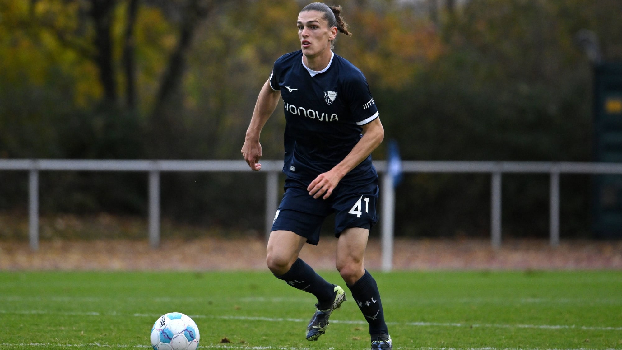 Wer könnte kommen, wer gehen? Die Transfer-Pläne der 18 Bundesligisten ...