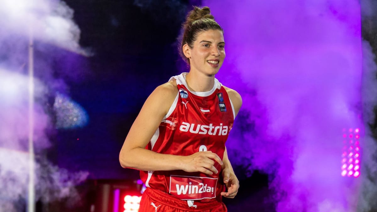 Anja Fuchs-Robetin: Profi in Israel und Wegbereiterin für Talente - kicker