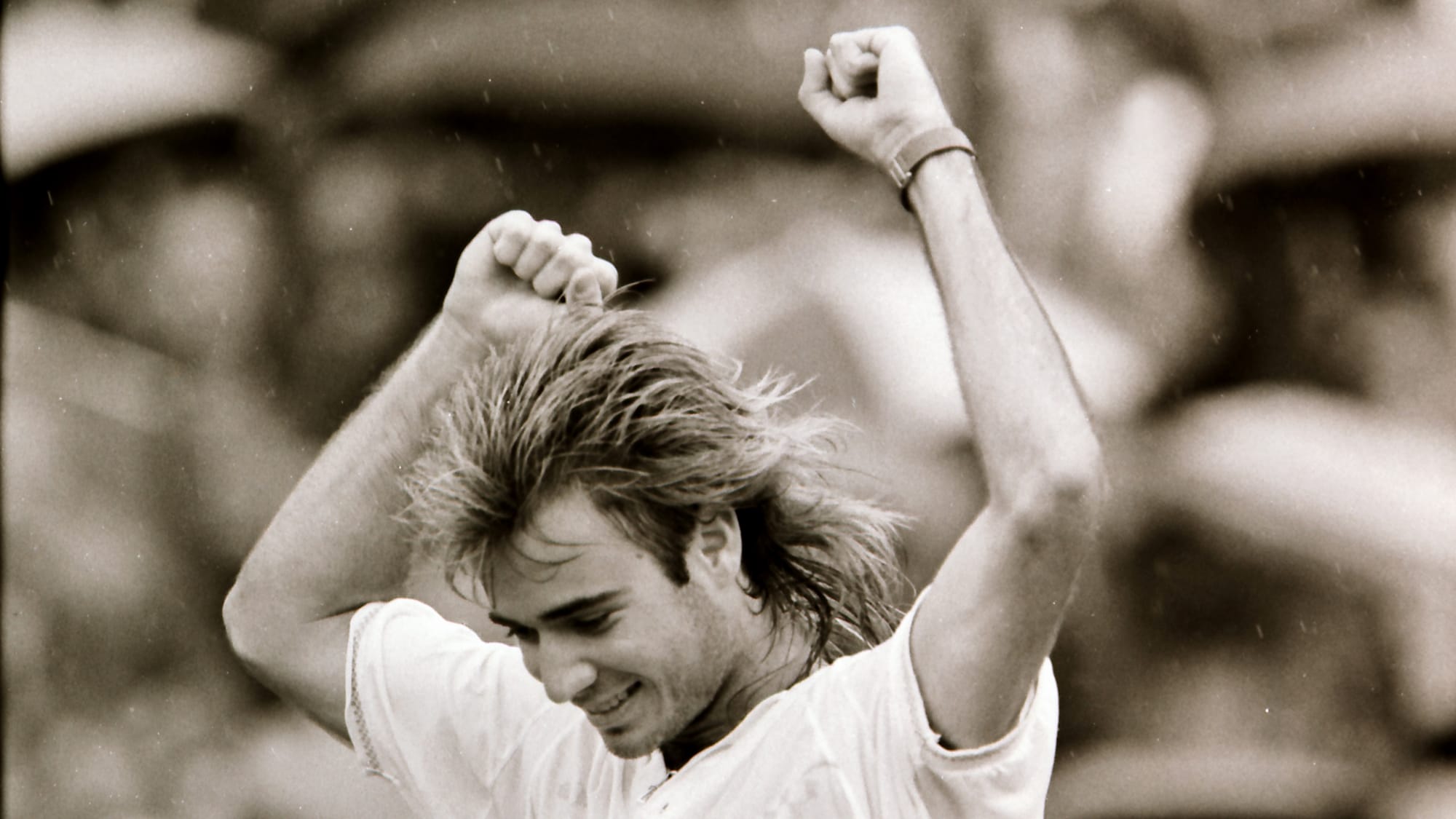 Lange Haare, schrille Outfits und Barbra Streisand: Andre Agassi in ...